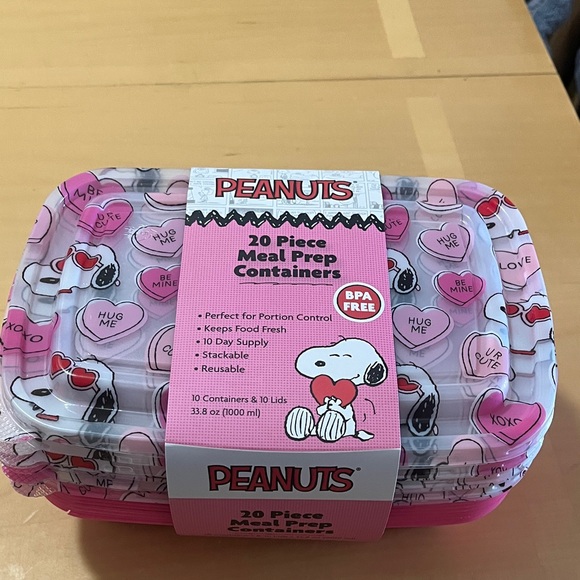 Peanuts | Kitchen | Peanuts Pink And White Meal Prep Containers 2 Piece ...